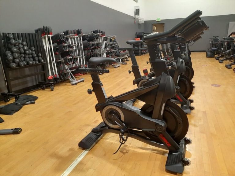 What Muscles Does an Exercise Bike Work? (By an Instructor)